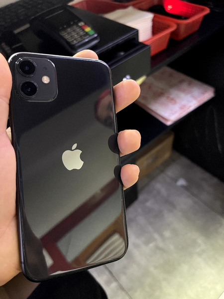 iPhone 11, 128 GB