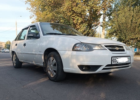 Нексия 2 DONC (NEXIA)  продам. Пробег 78500км. 2015 год.
