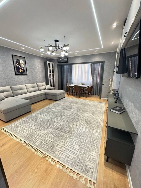 Продаётся 75м² м.Ойбек 3/5/9 ор-р Vohna Brasserie