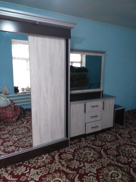 Продается Спальный гарнитур полном комплекте