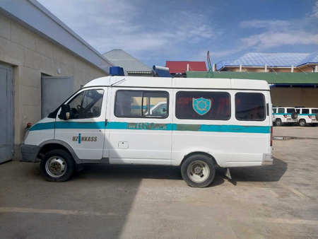 Mikroavtobus sotiladi
