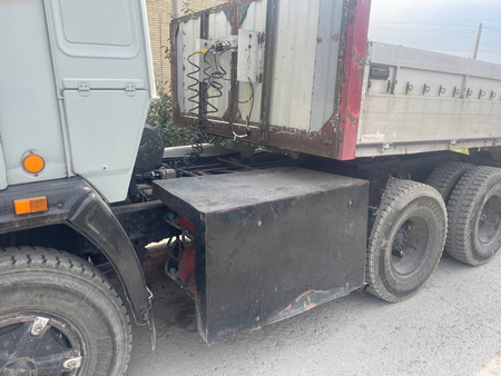 Kamaz tigach pirtsepi bilan sotiladi
