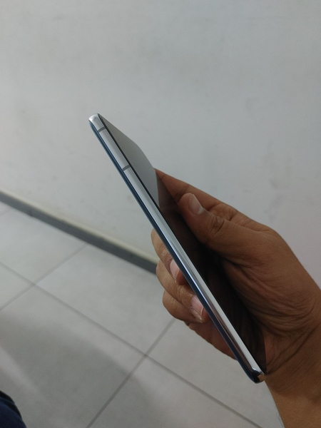 Samsung S21 plus в идеале как новый