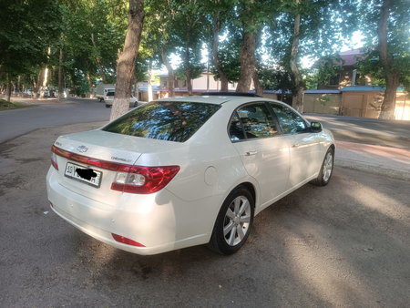 Продаётся Chevrolet Epica 2012 года