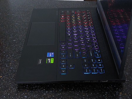 Hp omen сотилади Холати зур кафолати бор