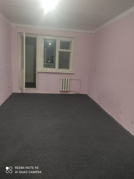 Чиланзар 23 квартал. Продается 2/5/5 кирпич