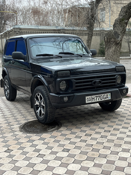 Нива 4х4 niva urban 2121