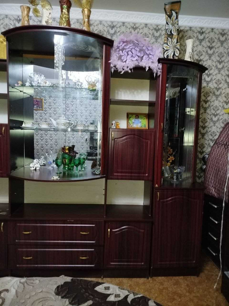 Стенка в гостиную
