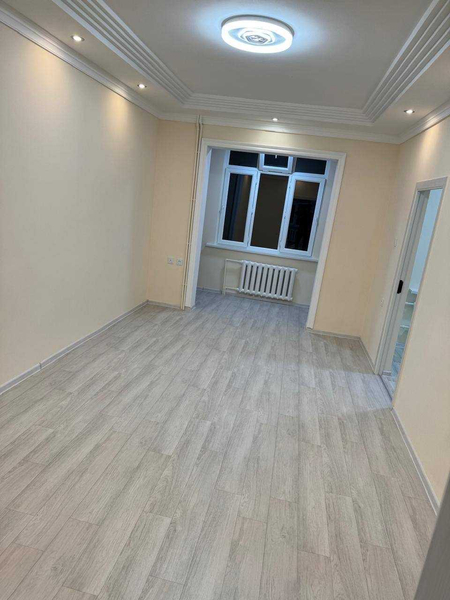 СРОЧНО !! Продется квартира в Яшнабаде 3/3/4 ( 63 кв/м ) Авиасозлар 4