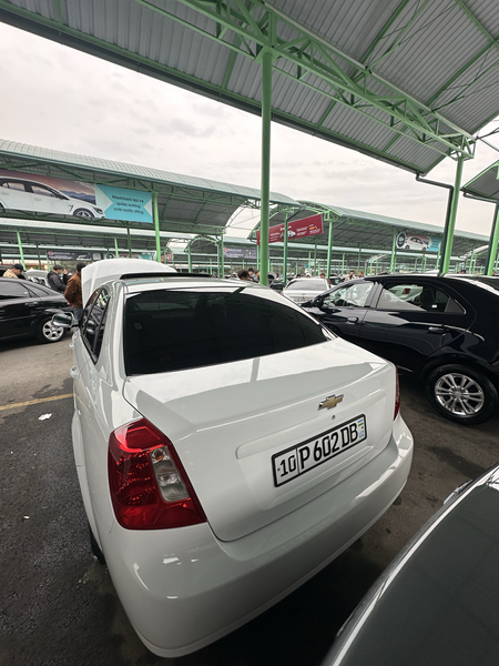 Chevrolet gentra
