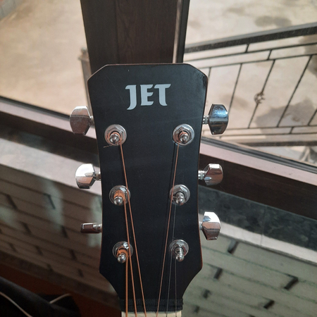 Diqqat Yaxshisini ilndim Gitara polni nabor yangi..