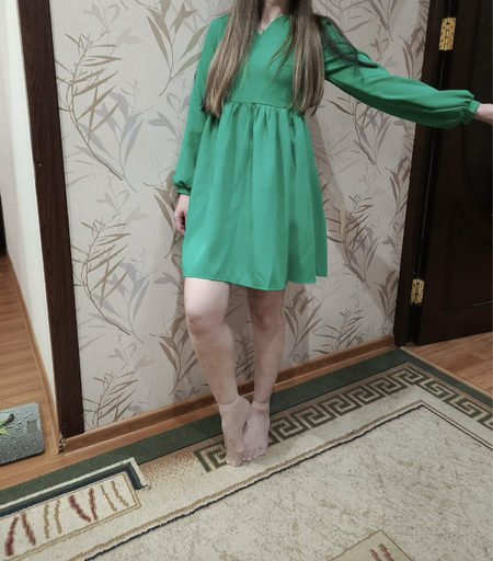 Женское платье, легкое.