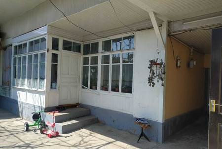 Участок в Яккасарайском районе под строительства дома или коммерции