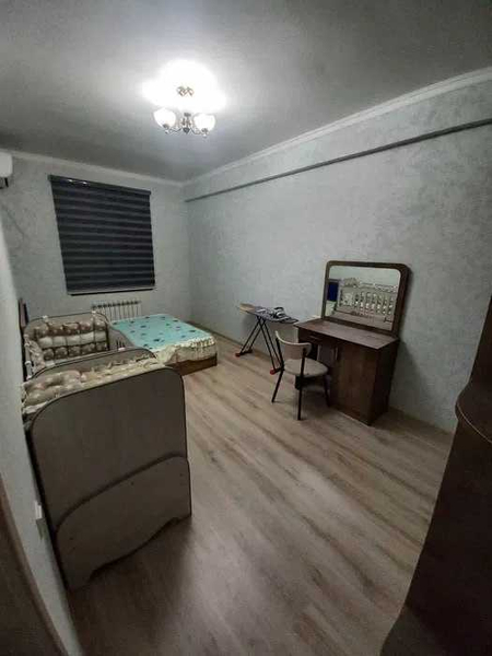 Ю.Ободда барча кулайликларга эга 2 хонали 68м2   хонадон сотилади.
