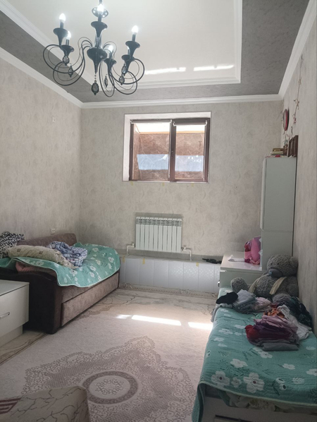 Уй сотилади, арзон, келиб куринг