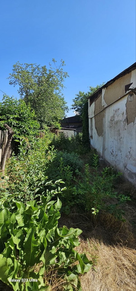 Yer uchastkasi sotiladi kadastrli shahar markazida