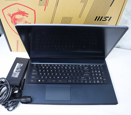 MSI GE76 Raider 11UE/i7-11800H/16GB SSD/1TB SSD/RTX 3060 - 6GB