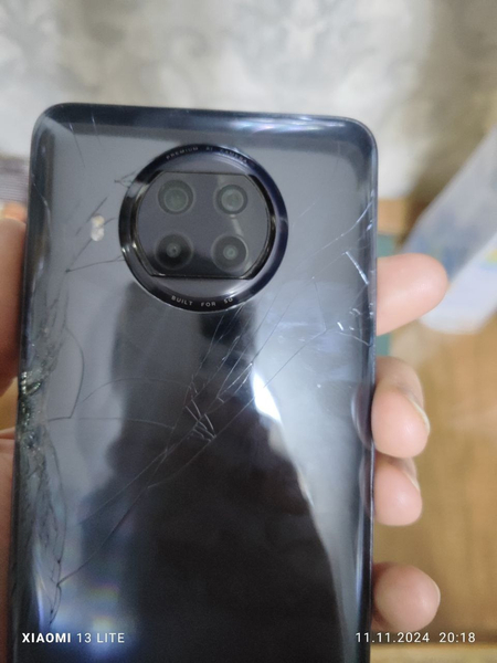 Xiaomi 10T Lite 5G 6+5/128gb xolati yaxshi ishlashi zor