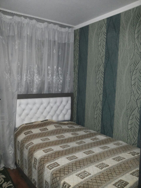Продаётся квартира Феруза-2. ЭКО базар. 3/5/5. 70м².