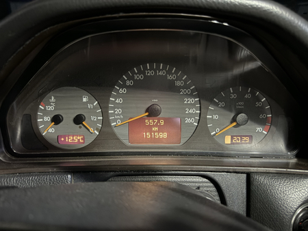 Mercedes w210  Avangard 3,2