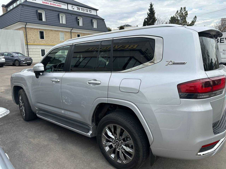 Продается Toyota Land Cruiser 300