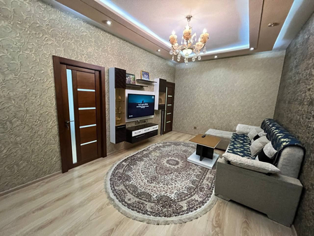 Сдается квартира 2*3х ком 11-квартал 240 школа (11755)