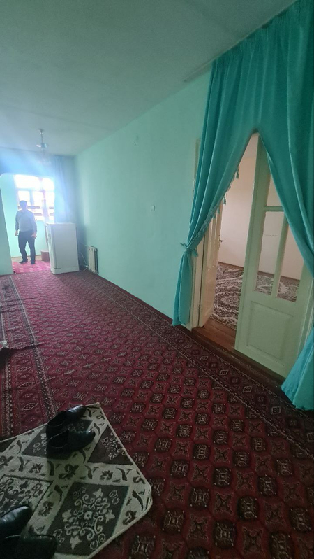 Уй ижарага берилади тез !!!