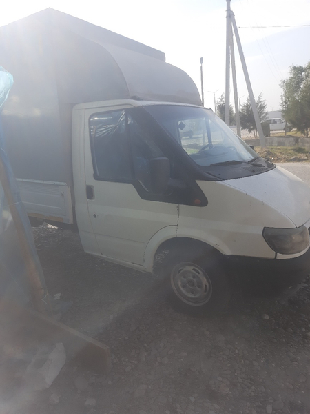 Ford Transit ...