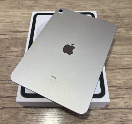 Prodam idyal Ipad 10 64GB wi-fi