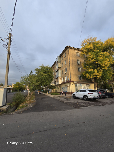 Продаётся квартира 1/3/5! 36м² миробад район Ориентир балгарка