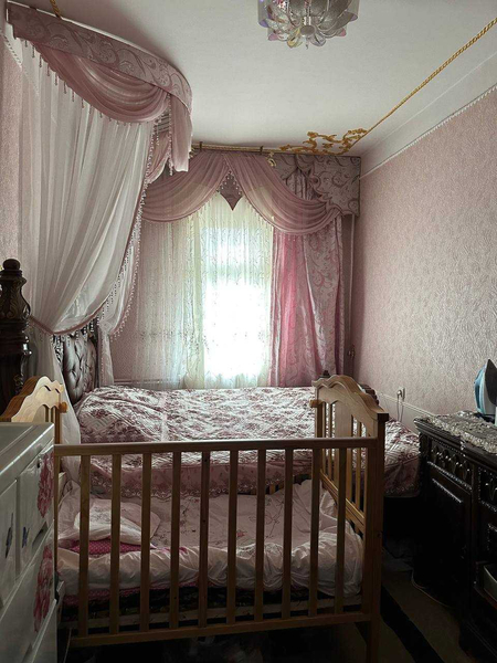 (К129416) Продается 4-х комнатная квартира в Учтепинском районе.