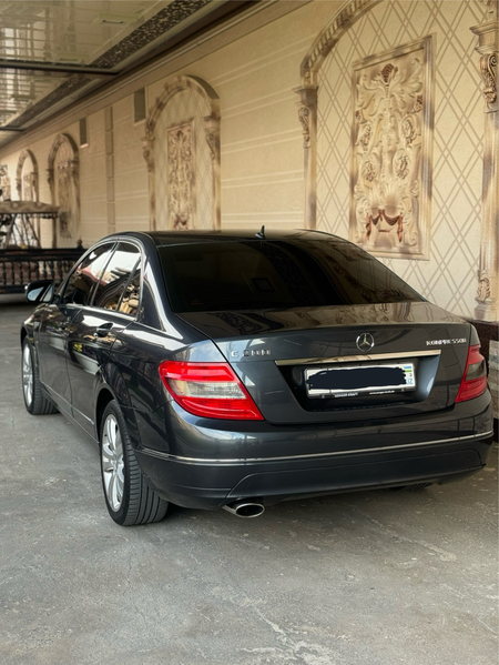 Mercedes Benz w204