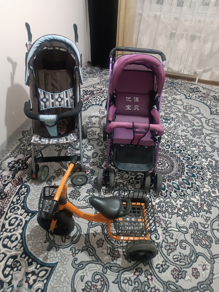 2ta kalyaska bitta velosiped sotiladi xammasi atigi 400ming sôm
