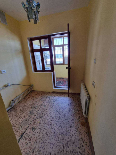 4 хоналик 5 этаж Динамо Бозорча