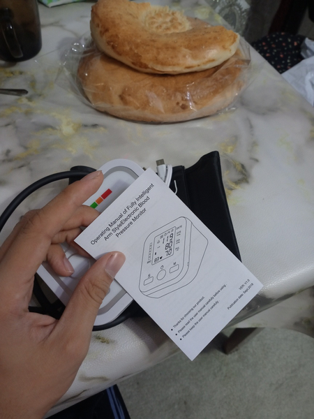 Davlenya ólchidigan Tanometr telefon