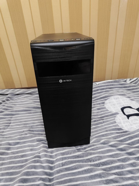 Xeon E5-2650v4 (12 ядер/24 потока)