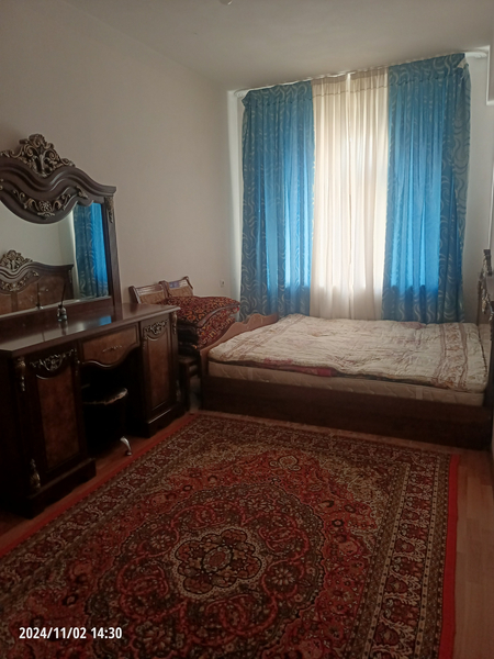 Sergeli 6a 2/3/7 sotiladi