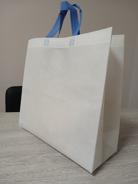 Eko sumkalar. Logotip ham tushurib beramiz.
