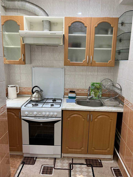 АРЕНДА КВАРТИРЫ 2/2/6 Адрес: ул.Нукус Ориентир: ГАИ Глинка