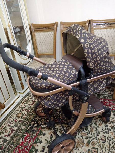 Коляска почти новый