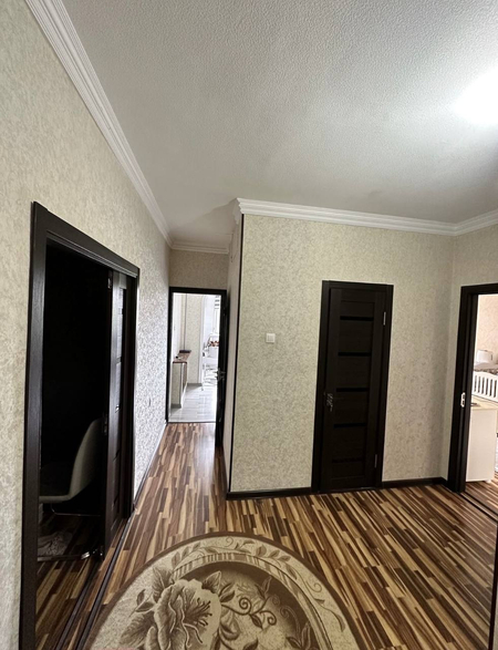 Продаётся квартира Карасу-1. 3/4/4. 78м² 2*6 балкон.