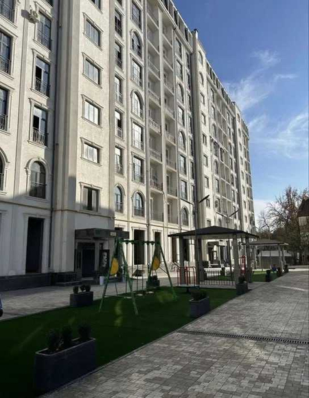 Евролюкс на Миноре в barocco 70м2 3-й этаж укомплектована!`