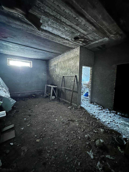 Продаётся квартира Полу-Подвал 56кв на Некрасова ор: Корзинка