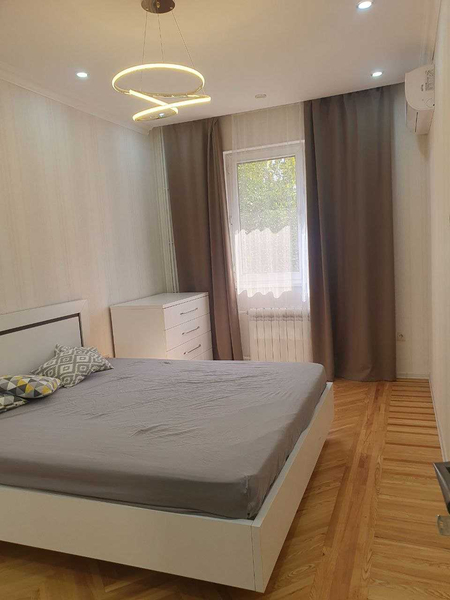 Продается квартира 2/4/9, 65 м2