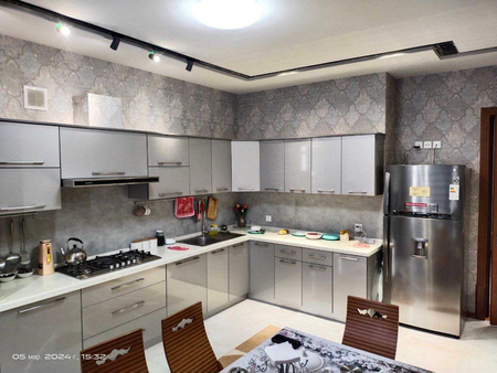 (К129067) Продается 4-х комнатная квартира в Шайхантахурском районе.