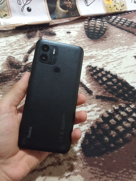 Redmi A2 yengi 64/3 karopka dakiment bor