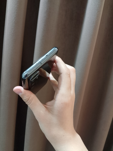 Xiaomi Mi 10 ultra xotira 8/256 imei utgan garantiyasi ham bor