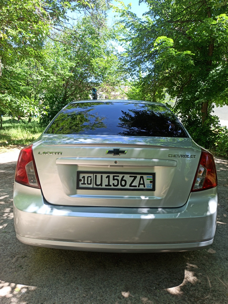 Jentra srochna sotiladi