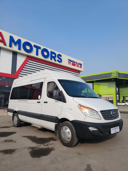 Jac Sunray minibus