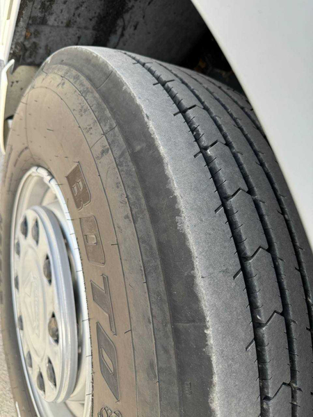 DAF 105  Сотилади  2011 йил Механика  1500 литр Бак Холати АЛО